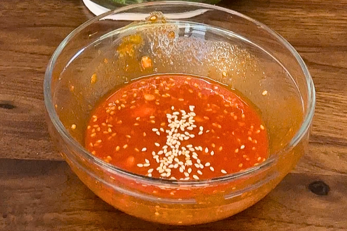 Cho Gochujang (Gochujang Vinaigrette) 초고추장 | Crazy Korean Cooking